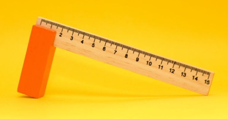 Fast Response Time: How Fast Should I Respond? - ThriveDesk
